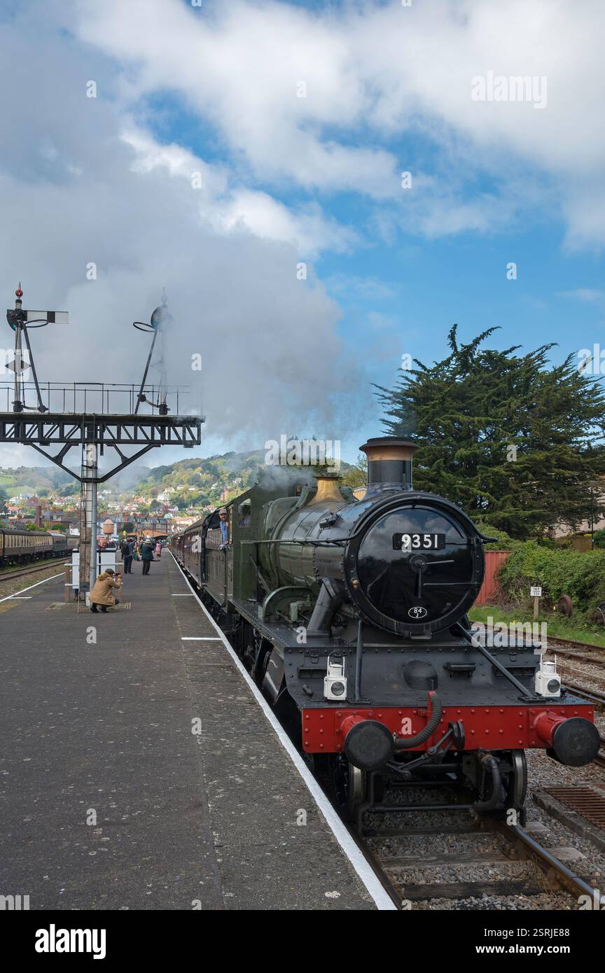 Steam train picture taken at Minehead station, Somerset, England, UK ...