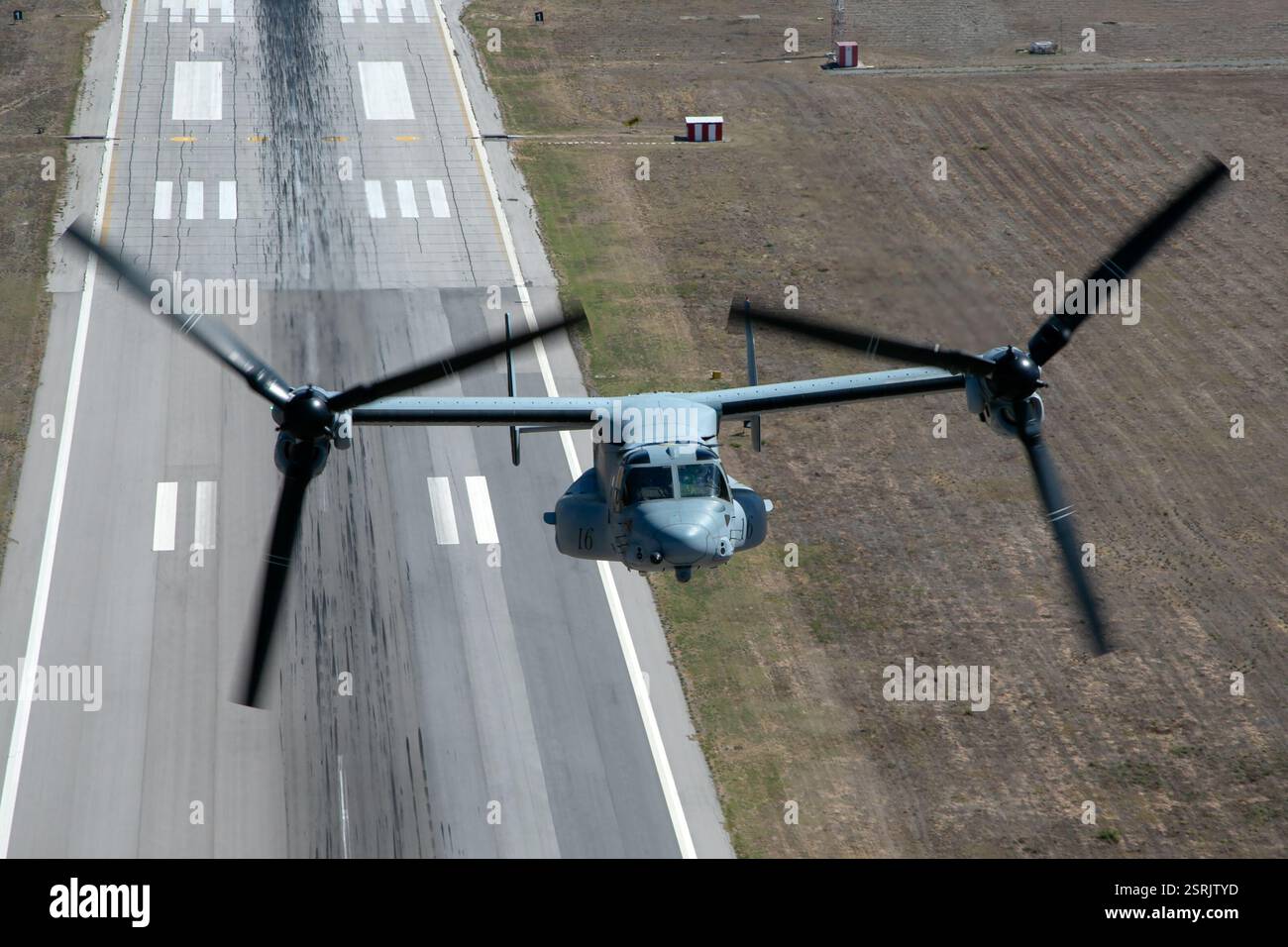 U.S. Marine Corps MV-22 Osprey: Tiltrotor aircraft with Rolls-Royce AE ...