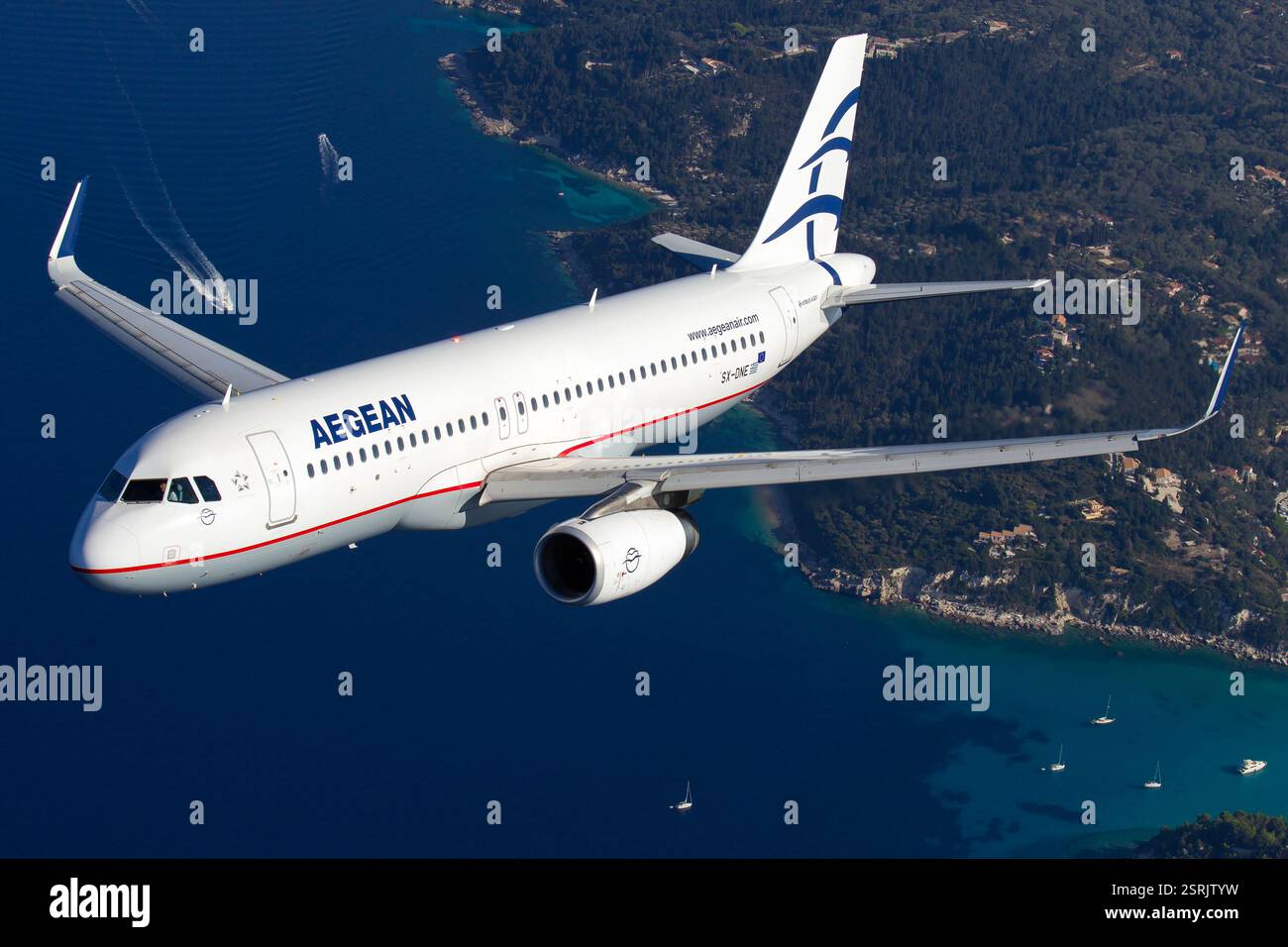 Airbus A320, twin-engine, short to medium-range jet airliner, known for ...