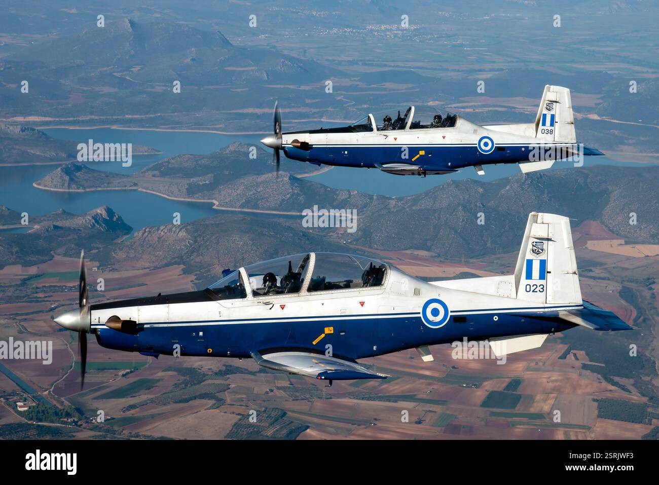Hellenic Air Force T-6 Texan II: Trainer aircraft with turboprop engine ...