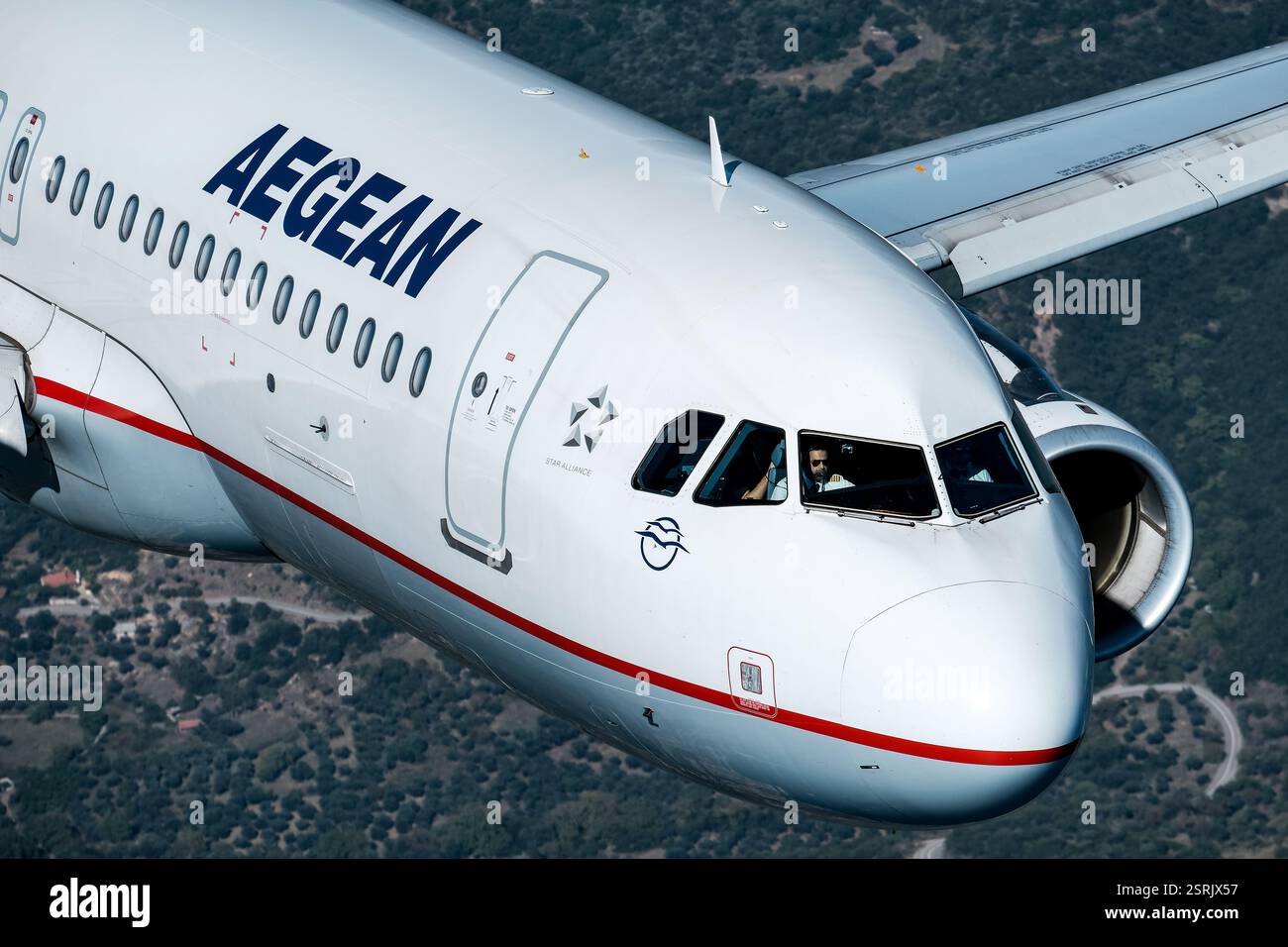 Airbus A320, twin-engine, short to medium-range jet airliner, known for ...