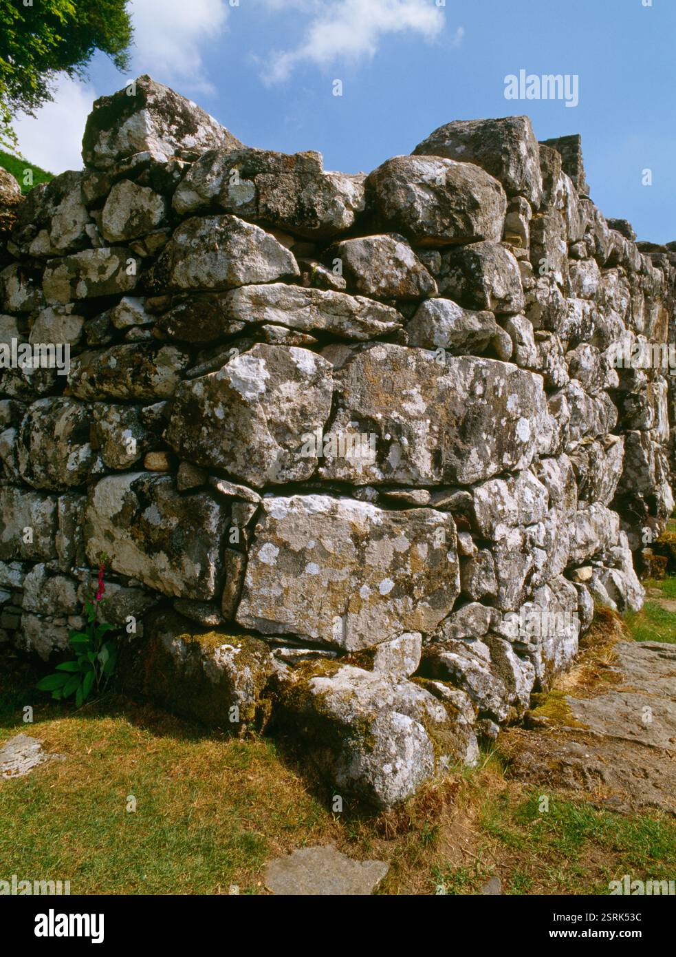 Main well chamber hi-res stock photography and images - Alamy