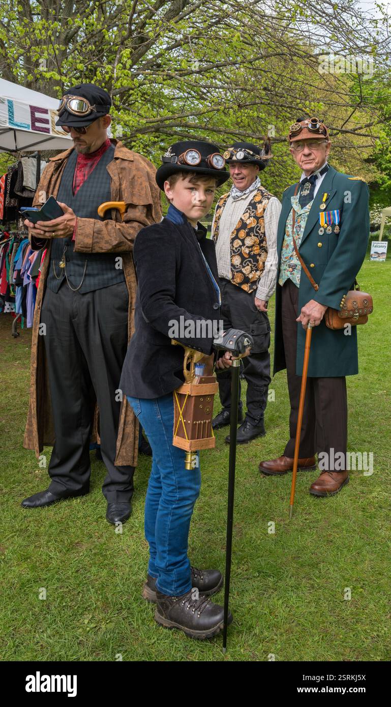 People dressed in steampunk outfits at Minehead Victorian Steampunk ...