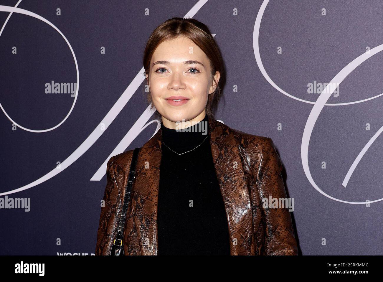 Farina Flebbe bei der Kino Premiere vom Musicalfilm The End am 16.02. ...