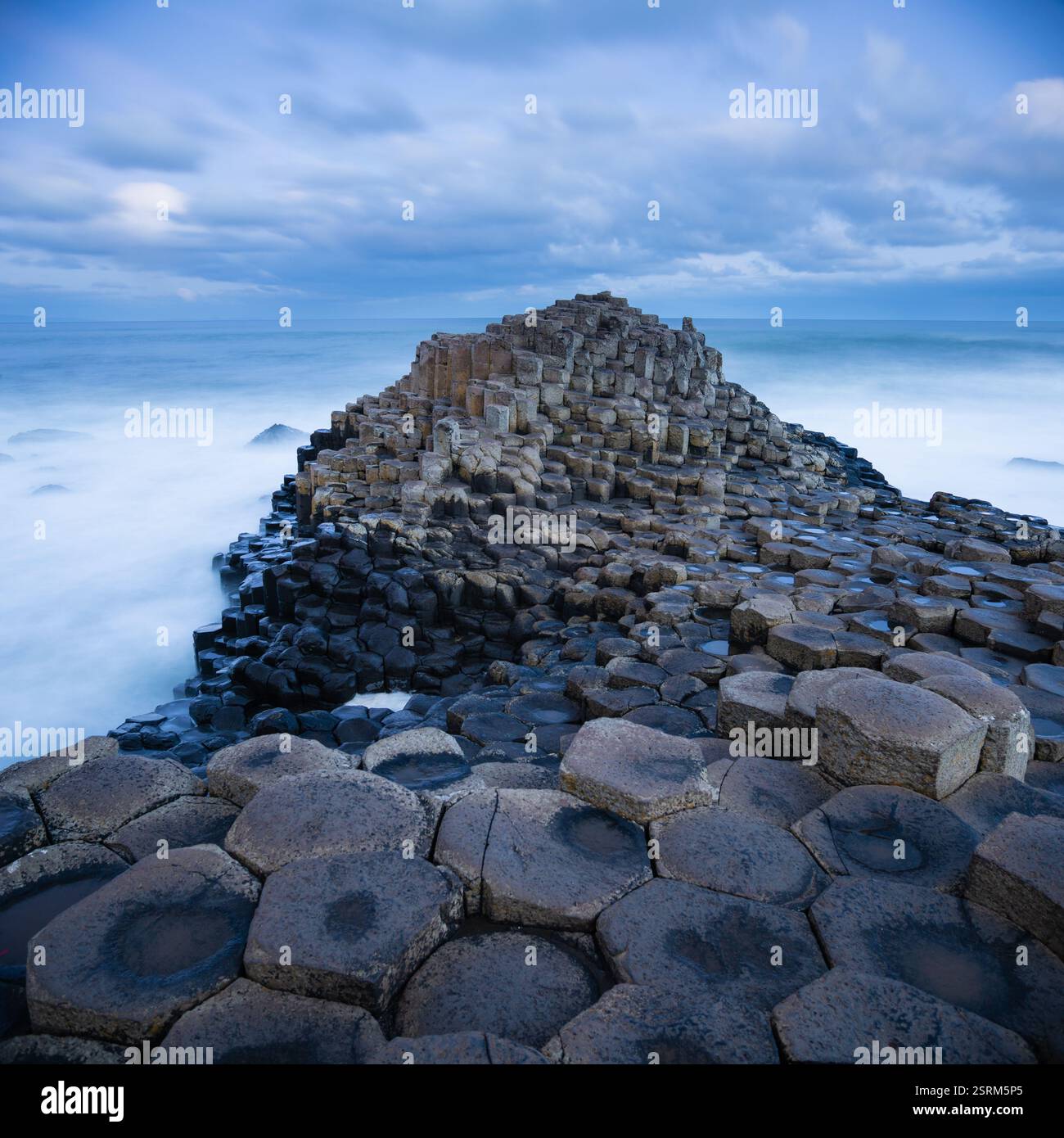 The giants causeway coast way hi-res stock photography and images - Alamy