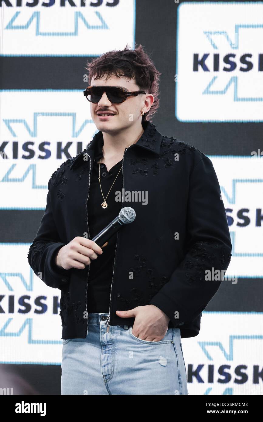 Milan, Italy. 15th Feb, 2025. Sanremo, Celebrity sightings during ...