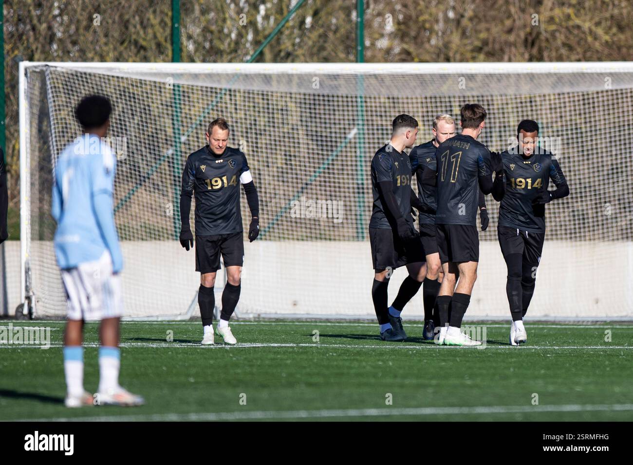 Halmstad, Sverige. 16th Feb, 2025. 250216 Halmstads spelare jublar under fotbollsmatchen i ...