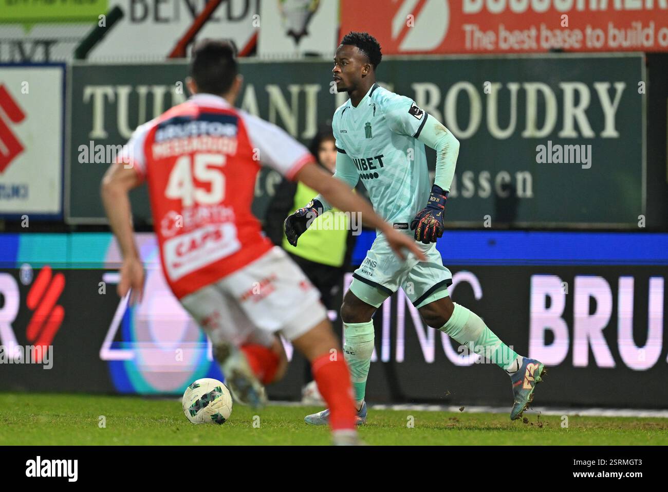 Kortrijk, Belgium. 26th Dec, 2024. goalkeeper Mohamed Kone (30) of ...