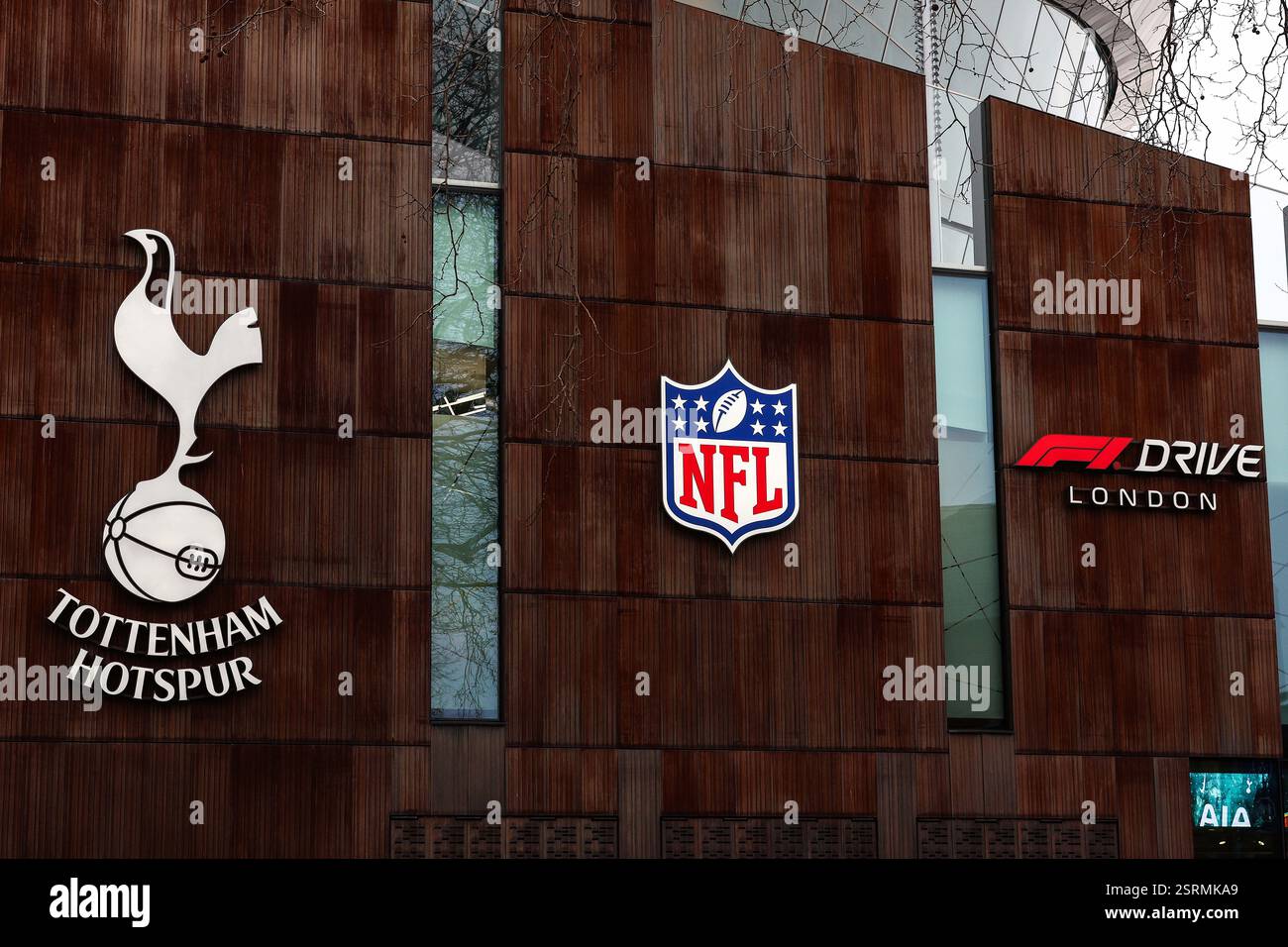 Tottenham Hotspur Stadium, London, UK. 16th Feb, 2025. Premier League ...