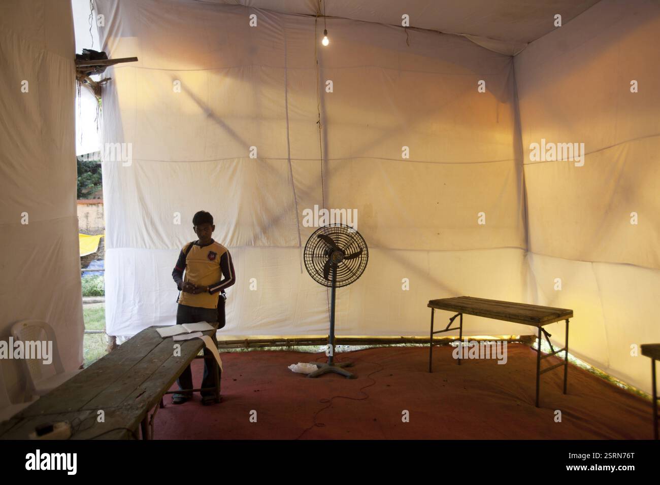 Polling booth, mumbai, maharashtra, india, asia Stock Photo - Alamy