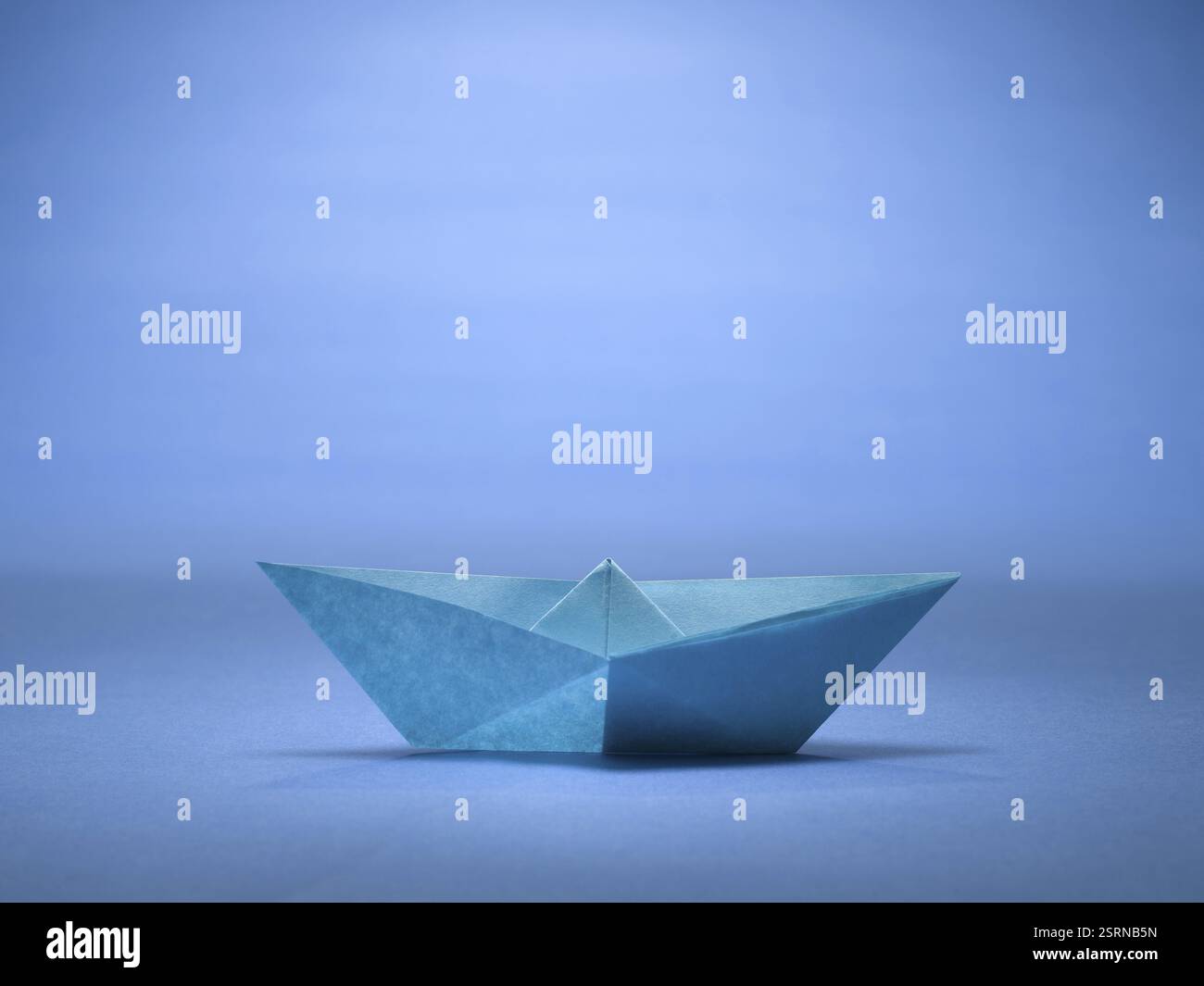 Origami boat India Stock Photo - Alamy