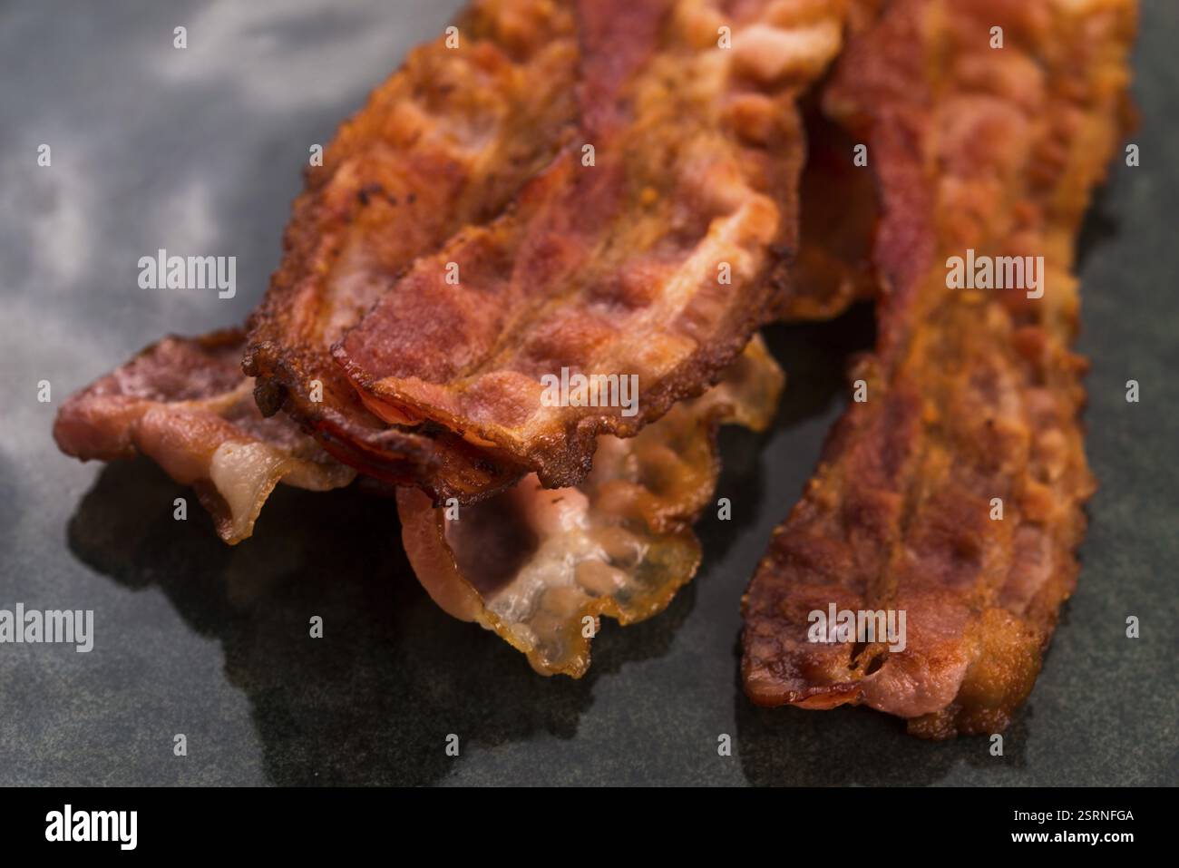Food grilled bacon strips hi-res stock photography and images - Alamy