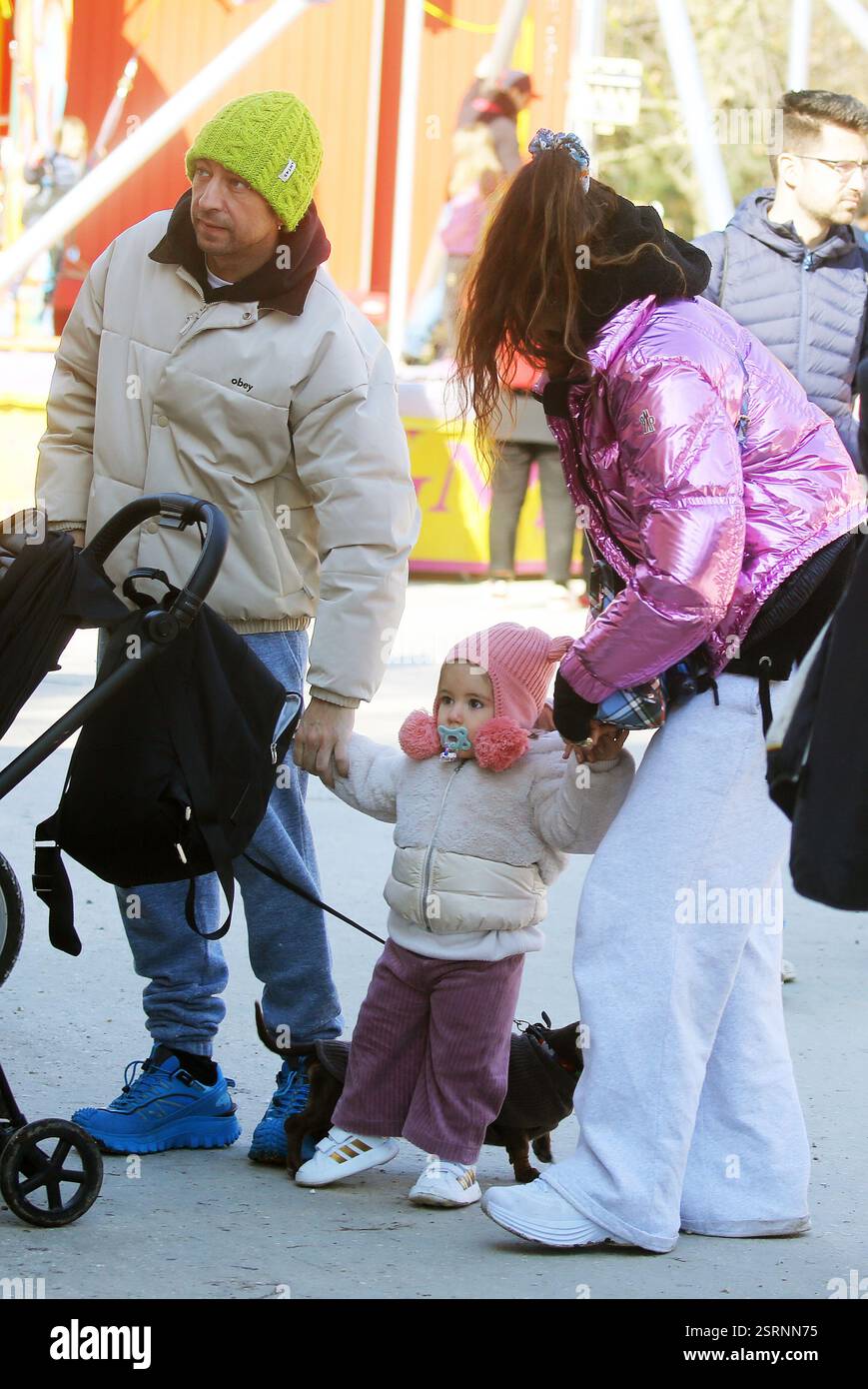 Milan, It. 15th Feb, 2025. Nina Zilli walks in Sempione Park with her ...