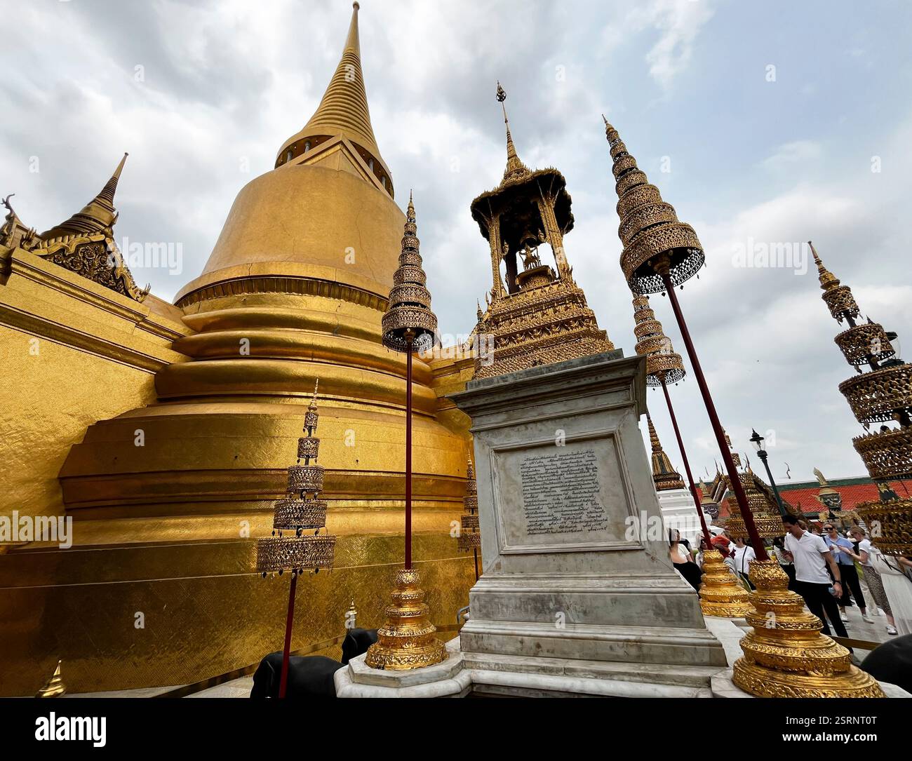 Bangkok, Thailand - 10 April 2024: The Grand Palace (Phra Borom Maha ...