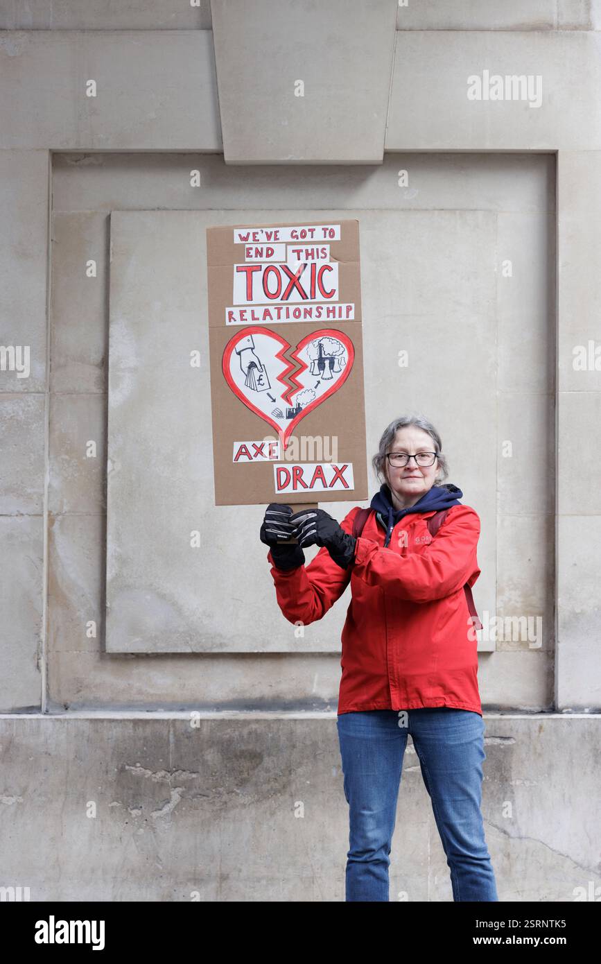 14th Feb. 2025. Dept. for Energy, Security & Net Zero, Whitehall ...