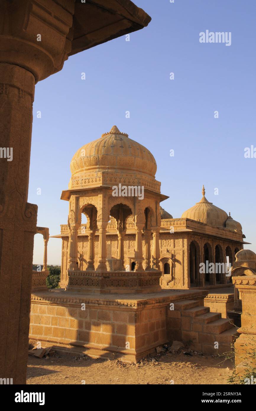 Cenotaph known chattri at Bara Bada Bagh or Big Garden, Jaisalmer ...