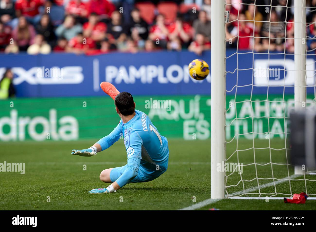 Thibaut courtois goalkeeper hi-res stock photography and images - Alamy