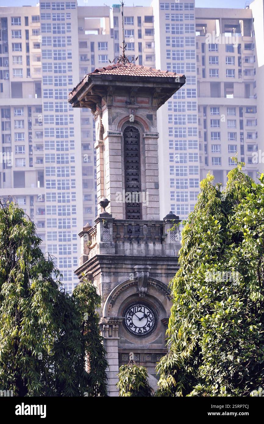 Jijamata Udyan clock tower, Byculla, Mumbai, Maharashtra, India, Asia ...