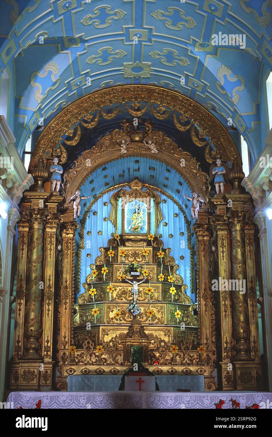 Main Alter in Chinchinim cathedral, Chinchinim, Goa, India, Asia Stock ...