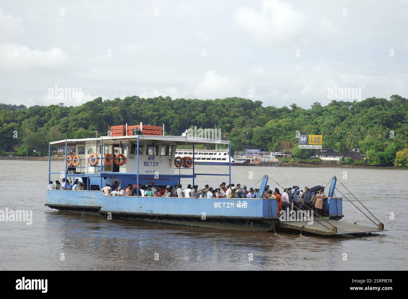 India goa panaji mandovi river hi-res stock photography and images - Alamy