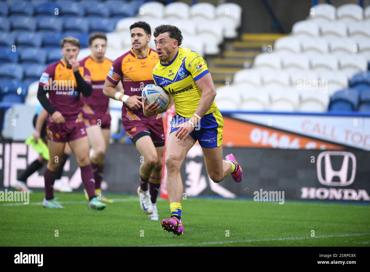 Huddersfield, England - 16th February 2024 - Matty Ashton of Warrington ...