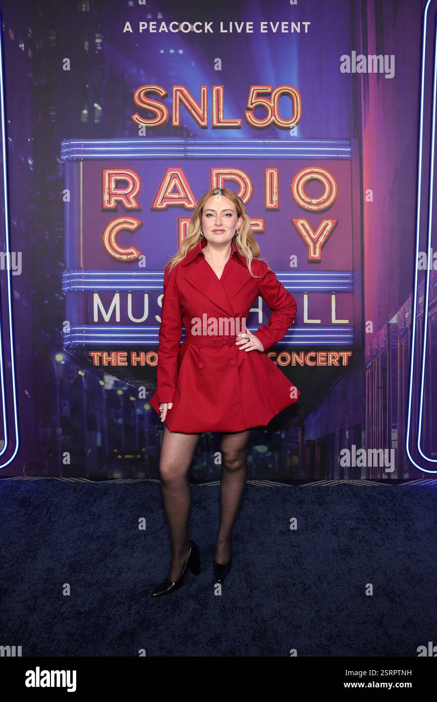 SNL50: THE HOMECOMING CONCERT -- Pictured: Amelia Dimoldenberg on ...