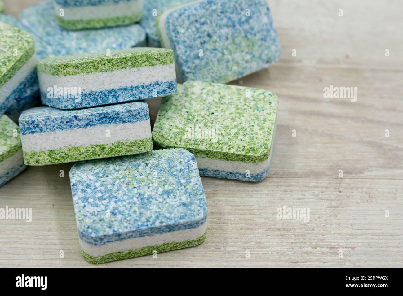 Washing up tablets hi-res stock photography and images - Alamy