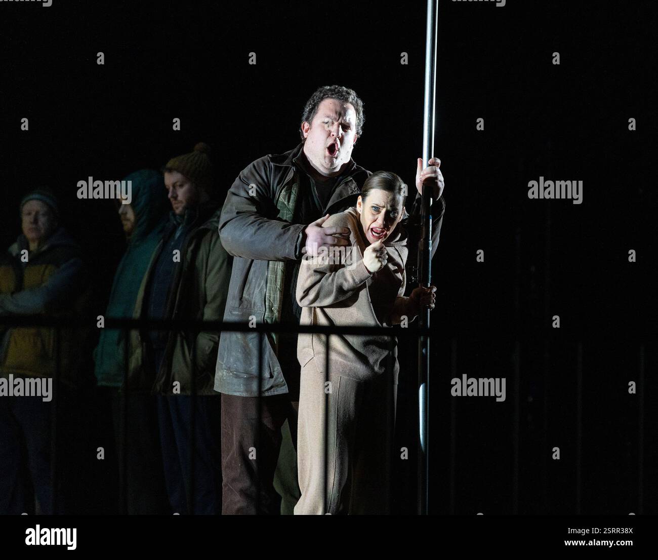 John Findon (James Hepburn, Earl of Bothwell), Heidi Stober (Queen Mary ...