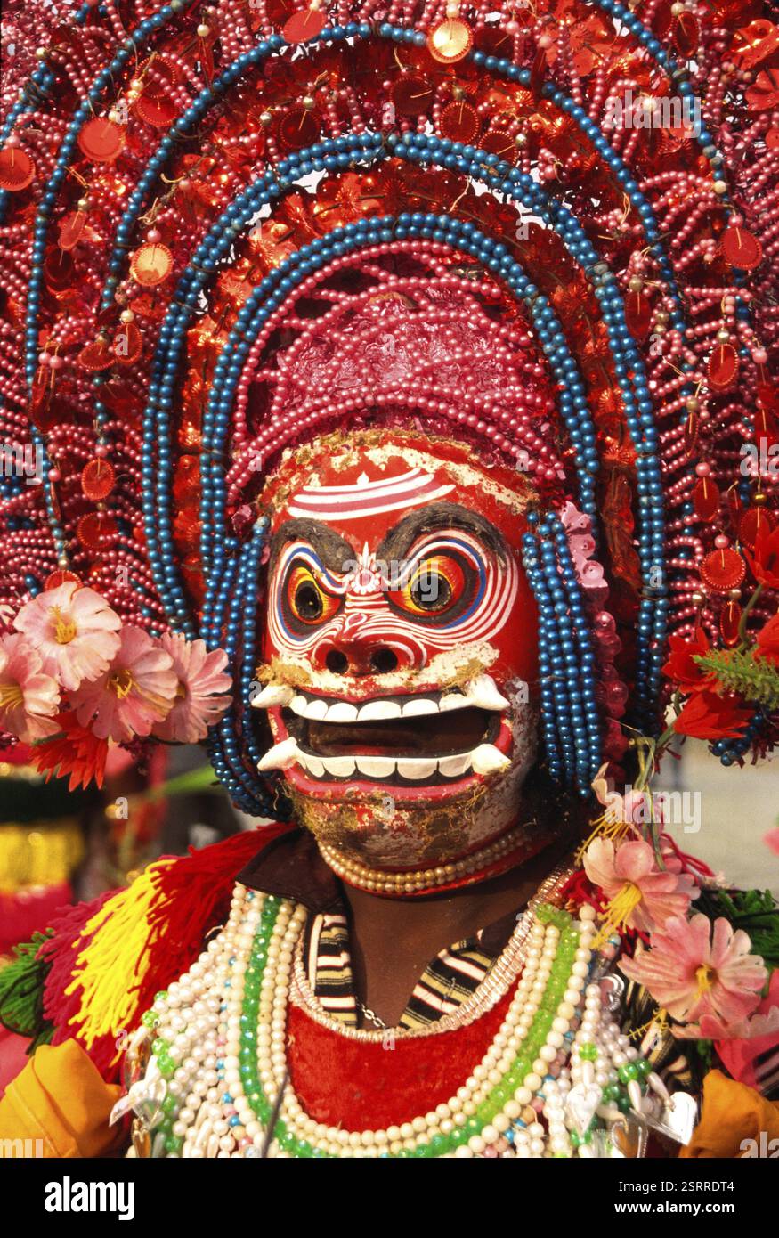 Mask folk chou dance, West Bengal, India, Asia Stock Photo - Alamy