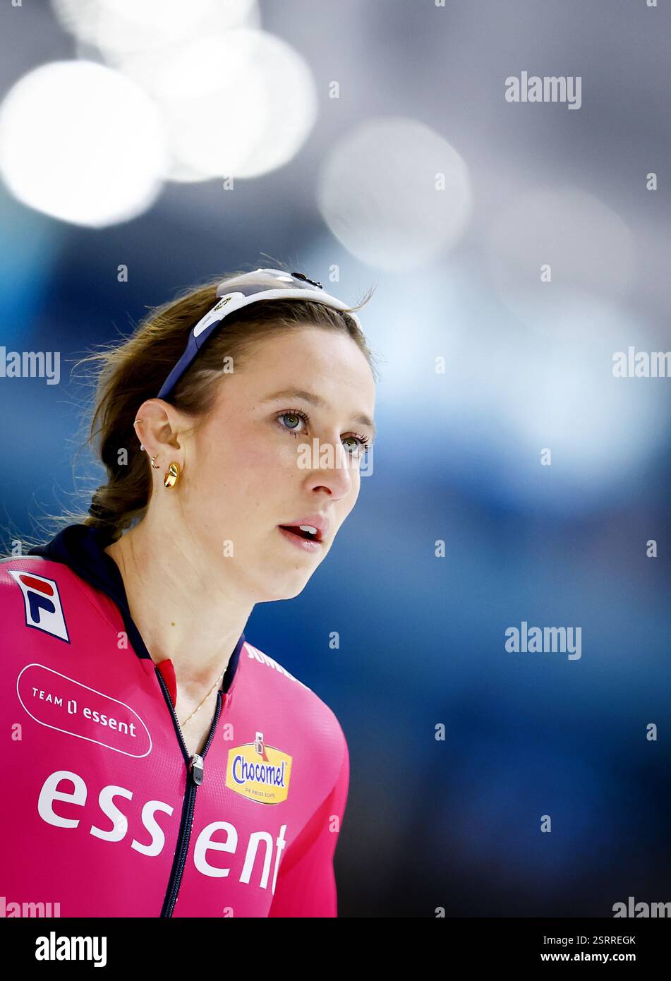 HEERENVEEN - Suzanne Schulting in action on the women's 1000 meters ...