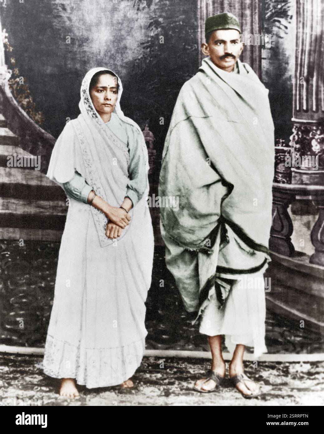 Kasturba Gandhi and Mahatma Gandhi after return to India, 1915 Stock Photo - Alamy
