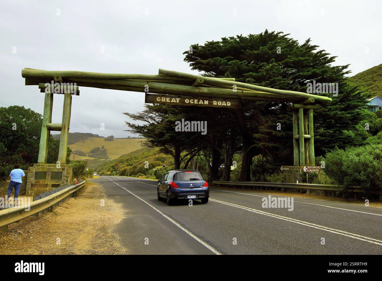 Great Ocean Road memorial arch, Victoria, Australia, Oceania Stock ...