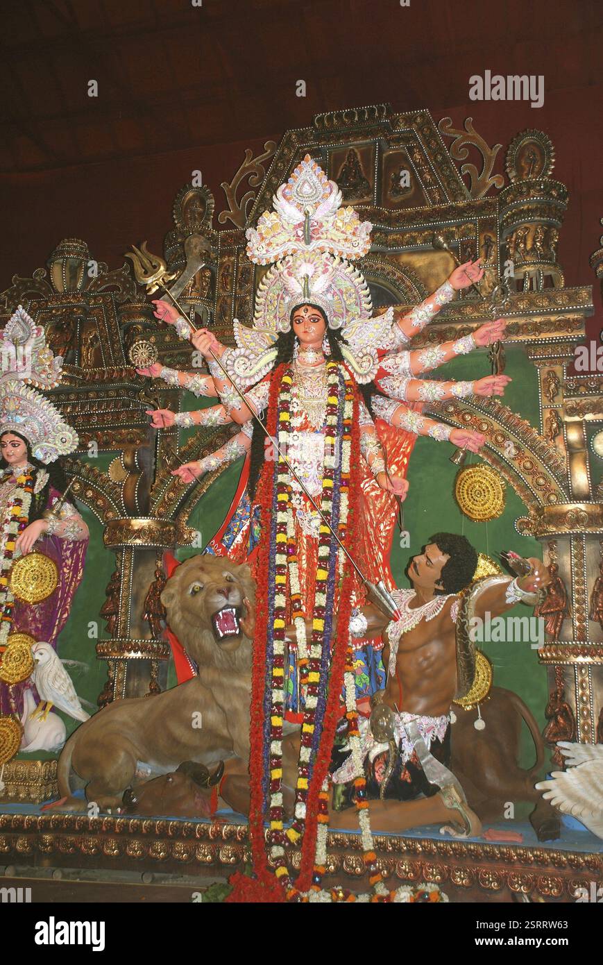 Goddess durga mounted on lion killing demon, Kolkata, West Bengal ...