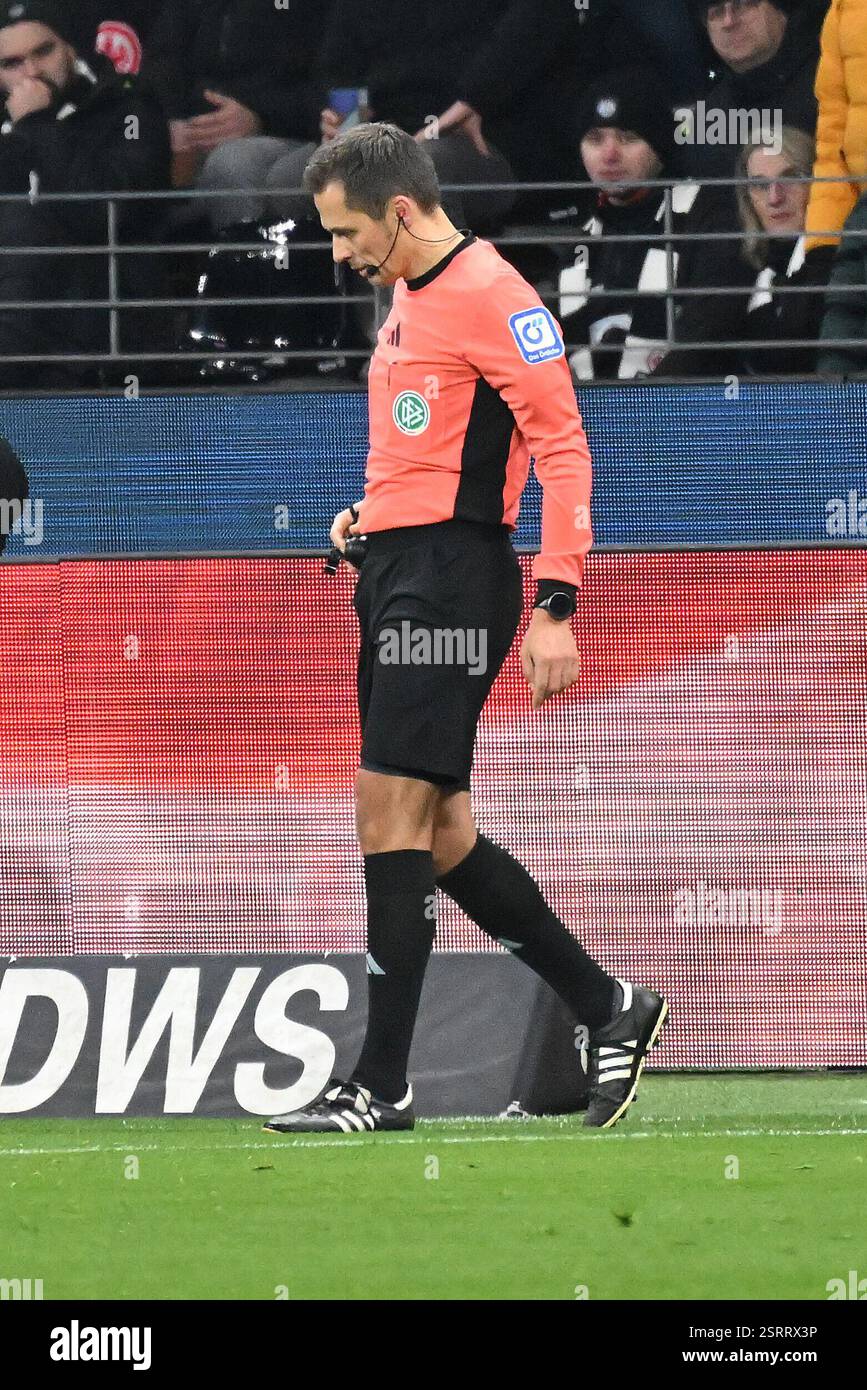 Frankfurt, Germany. 16th Feb, 2025. Fussball 1. Bundesliga 22. Spieltag ...