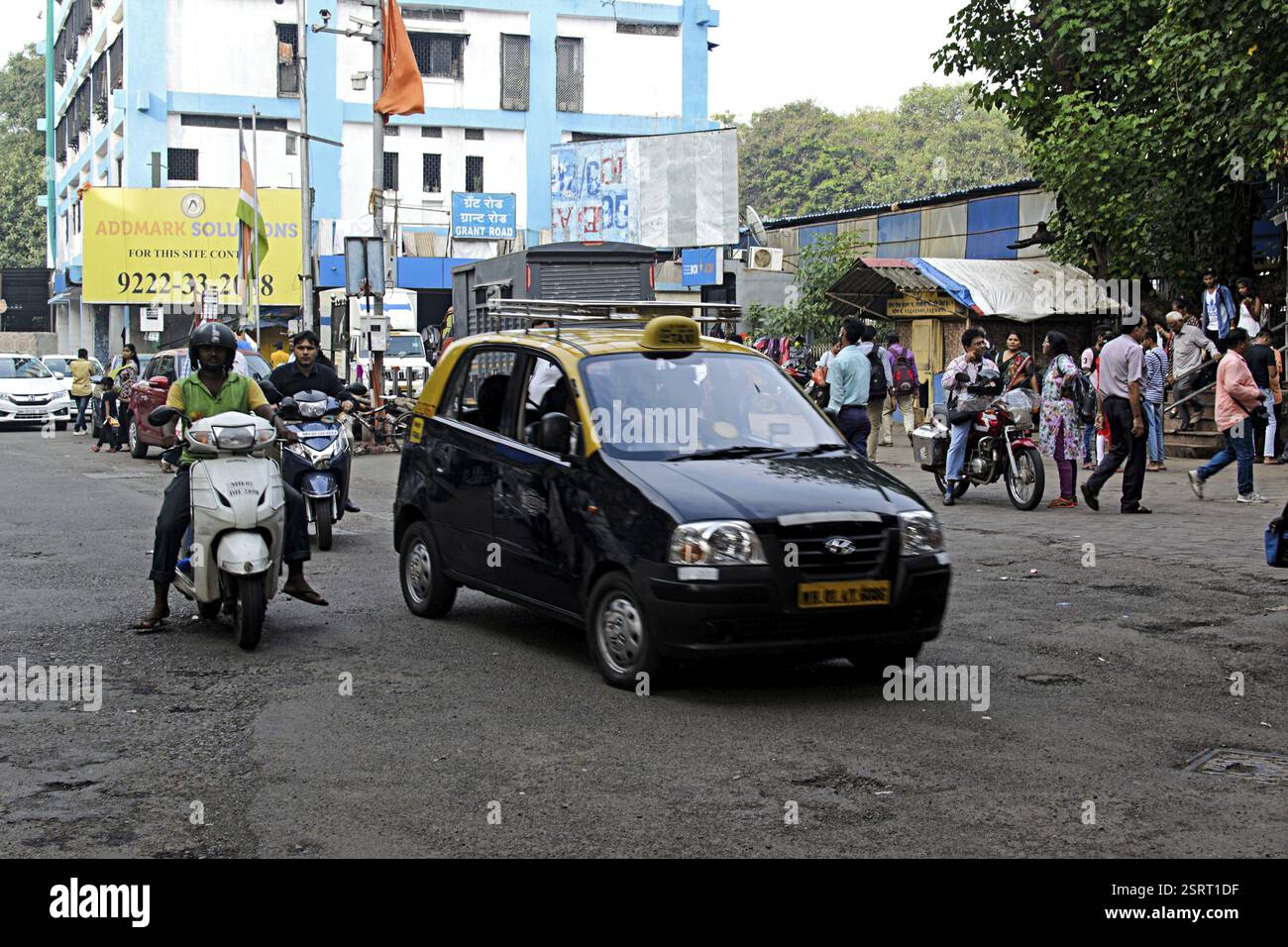 Grant Road Railway Station entrance, Mumbai, Maharashtra, India, Asia ...