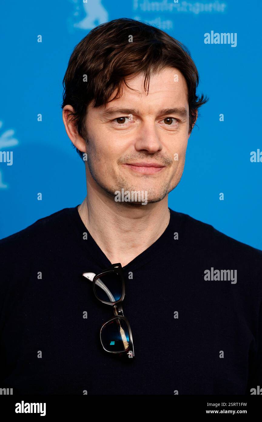 Sam Riley beim Photocall zum Kinofilm Islands auf dem Festival de ...