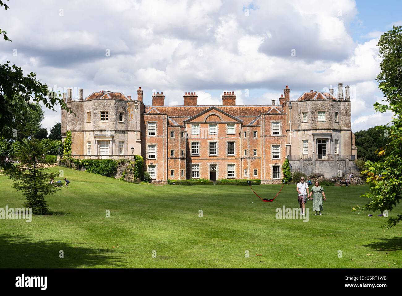 Visitors & tourists to Mottisfont Abbey - a Grade II listed historical ...