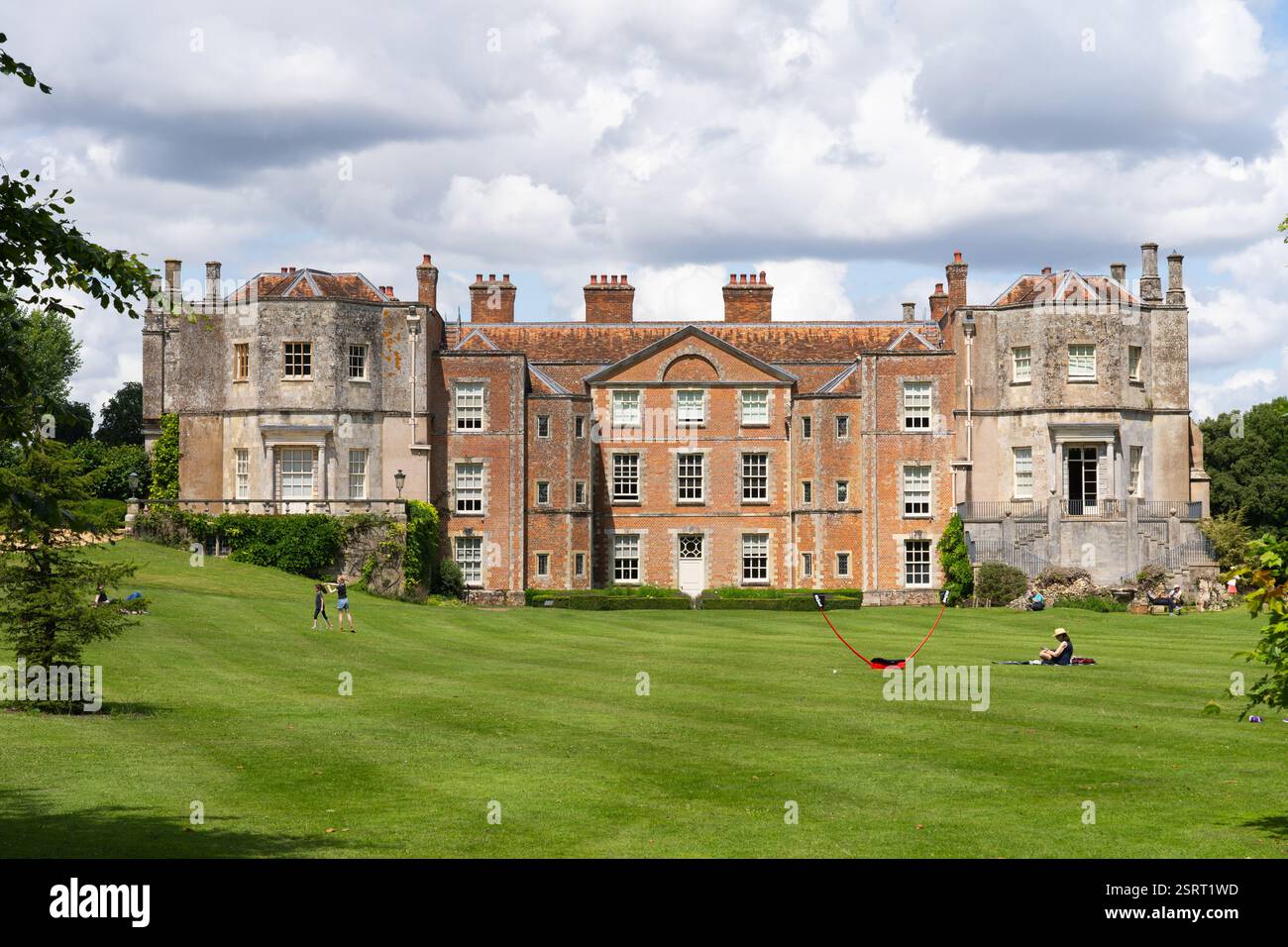 Visitors & tourists to Mottisfont Abbey - a Grade II listed historical ...