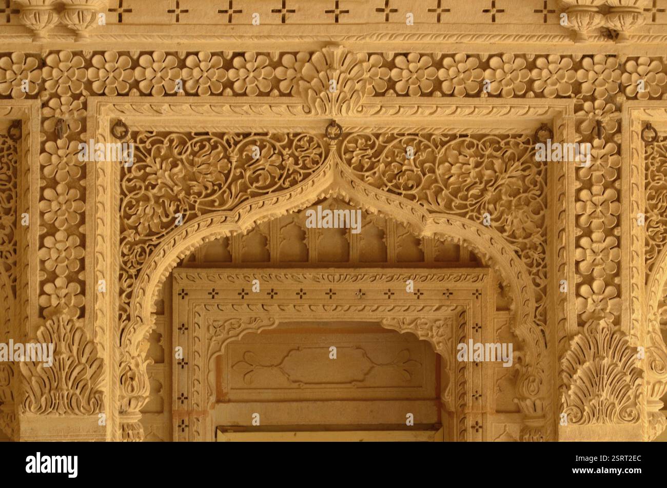 Amar Sagar Jain temple, Lodurva, Jaisalmer, Rajasthan, India, Asia ...
