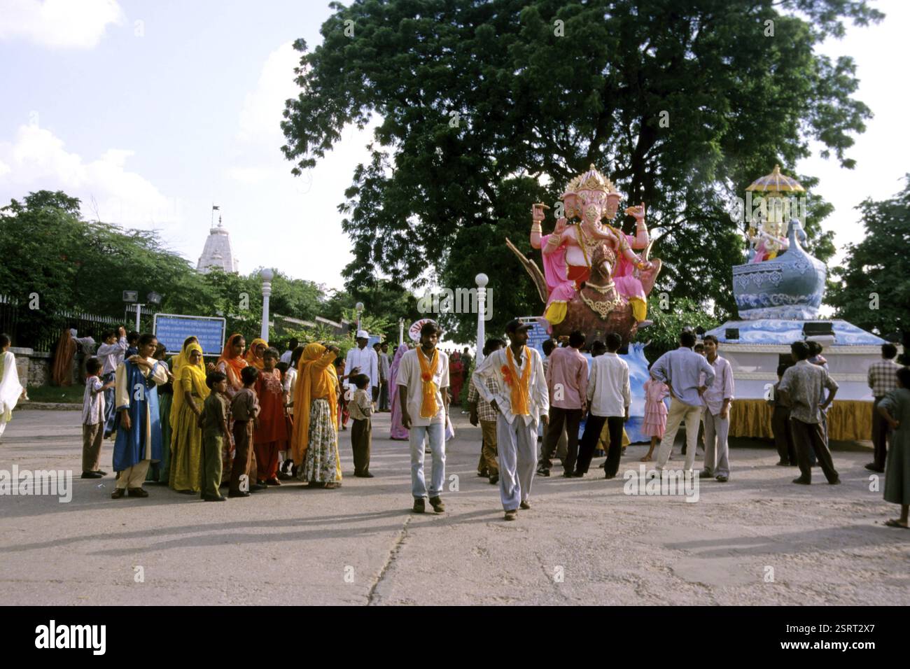 Idol of lord ganesh (elephant headed god), Ganesh ganpati Festival ...
