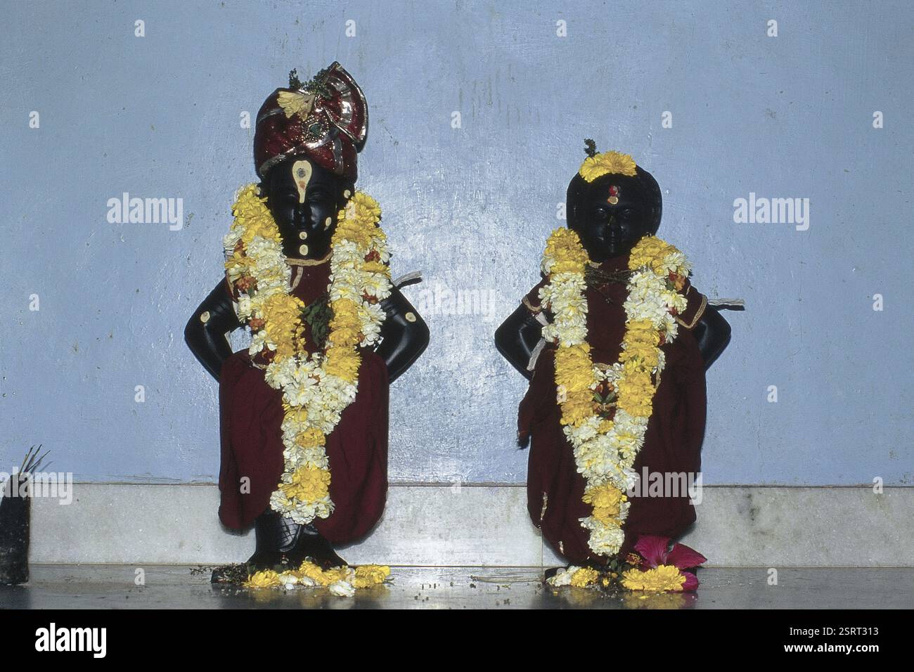 Statue of Vithoba and Rakhumai, Theur, District Pune, Maharashtra ...