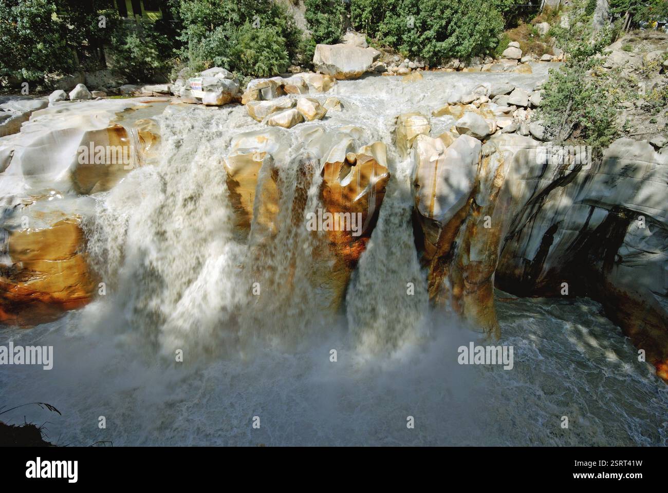 Waterfall gangotri river india hi-res stock photography and images - Alamy
