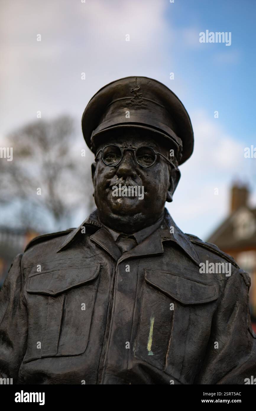 Captain mainwaring statue thetford hi-res stock photography and images ...
