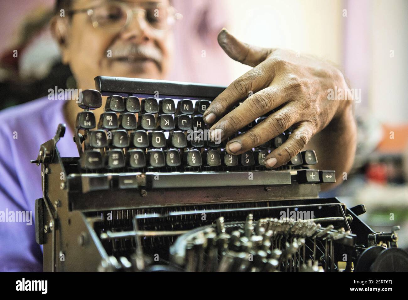 Typewriter repairs hi-res stock photography and images - Alamy