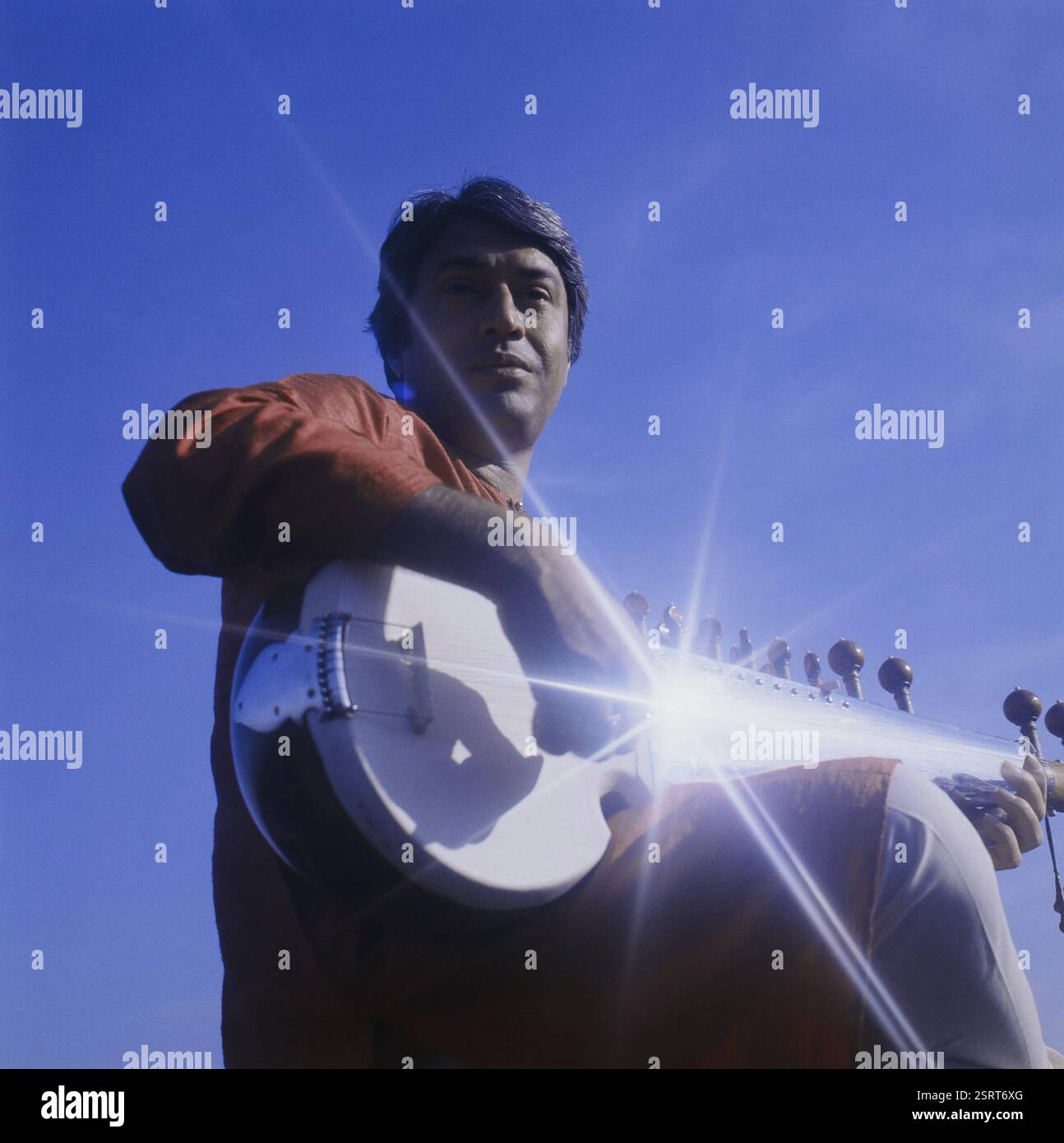 Musician Amjad Ali Khan playing sitar, India, Asia Stock Photo - Alamy
