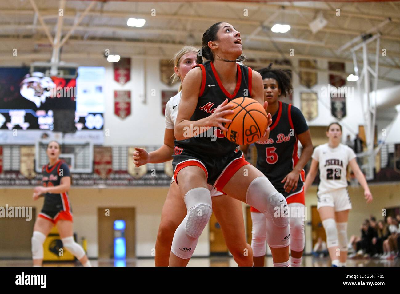 San Juan Capistrano, United States. 16th Jan, 2025. Mater Dei Monarchs ...