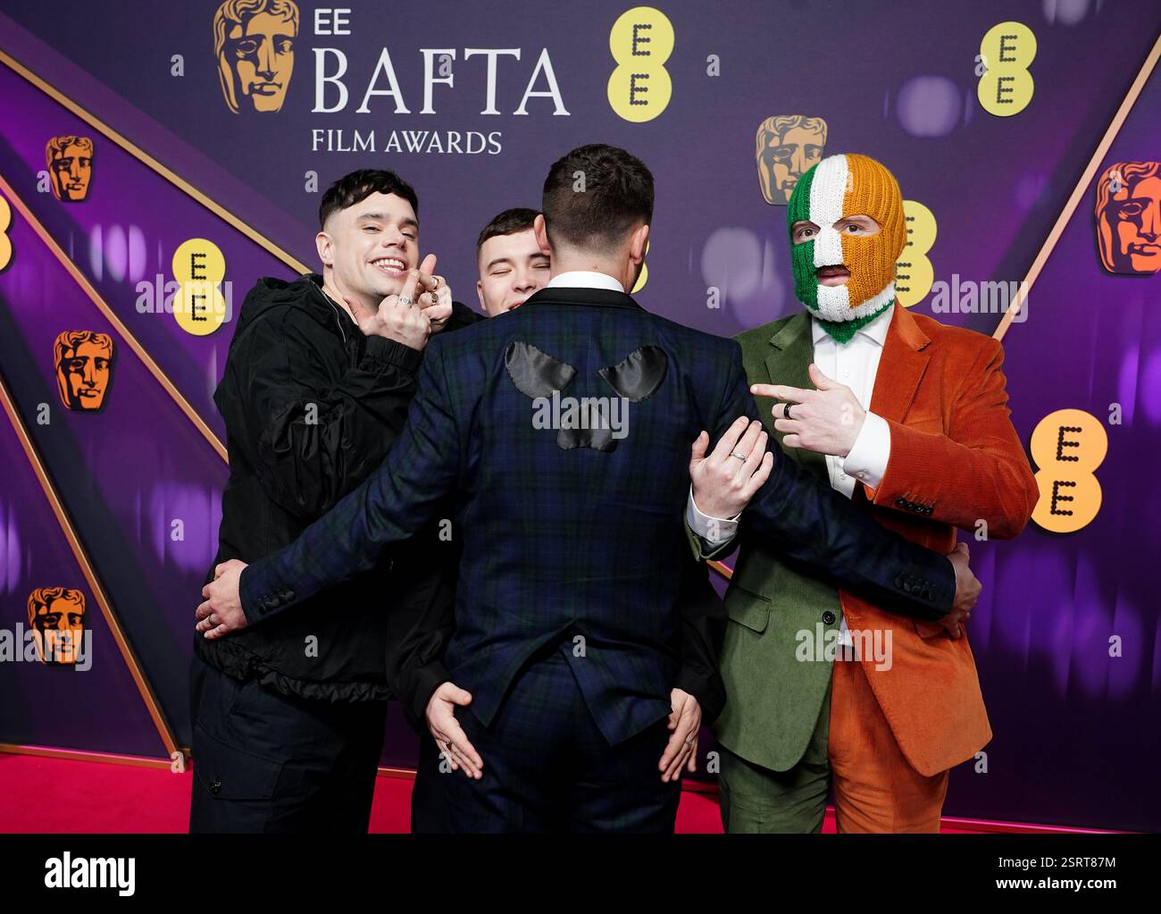 Mo Chara (Naoise O Caireallain), Moglai Bap (Liam Og O Hannaidh), Rich ...