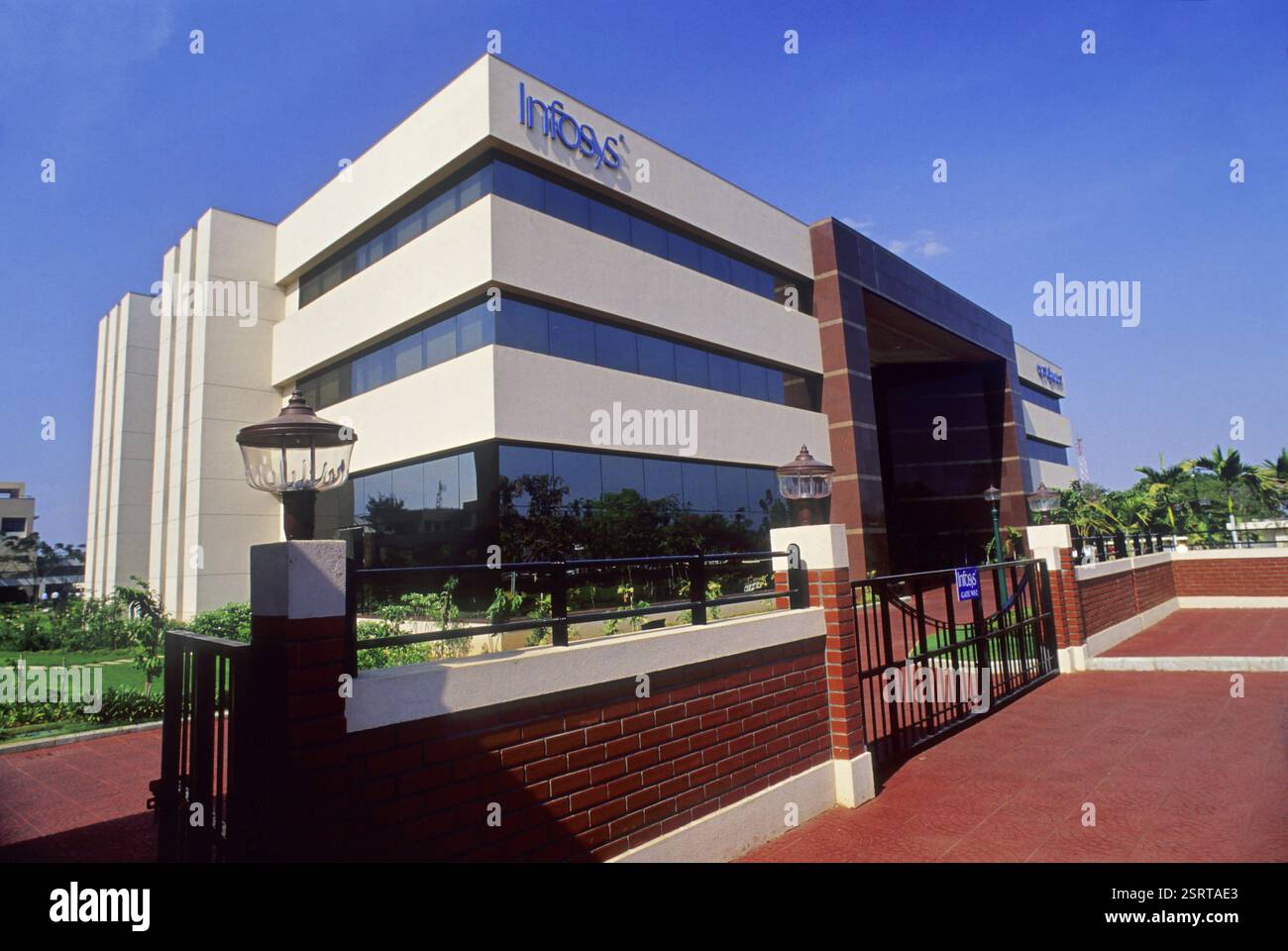 Infosys Campus, Bangalore, Karnataka, india Stock Photo - Alamy