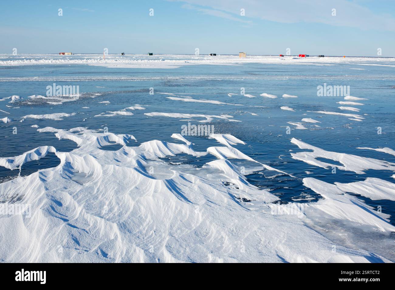 Minnesota ice fishing houses hi-res stock photography and images - Alamy