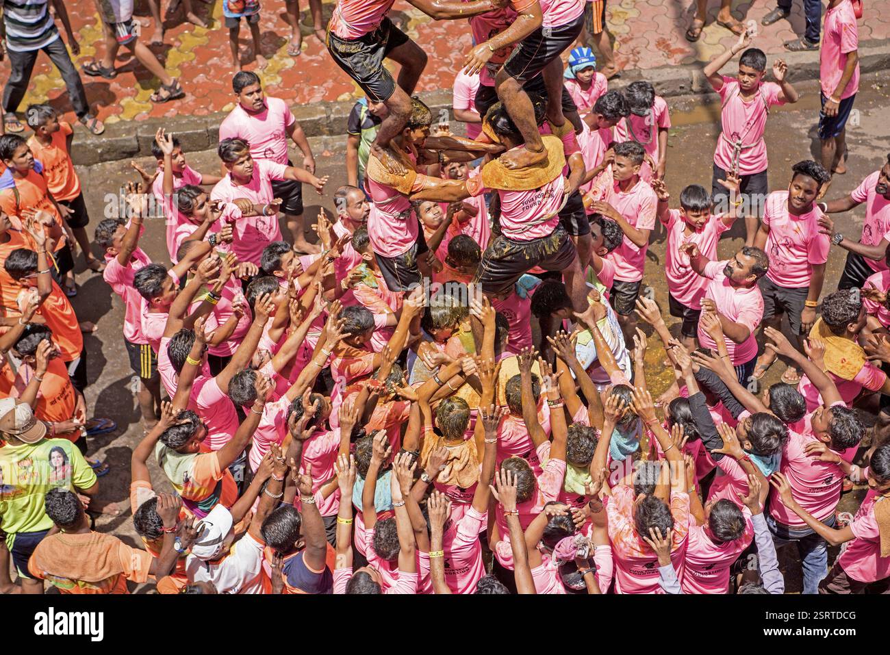 Men making human pyramid to break Dahi Handi, Janmashtami festival ...